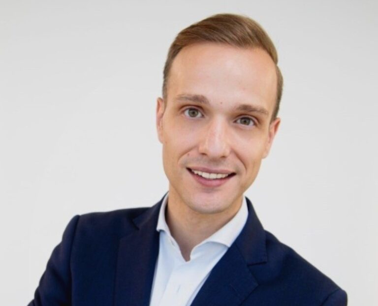 Accor ficha de Hilton a su nuevo director de Desarrollo para España ...